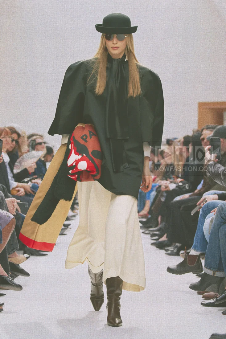 Celine Paris - Ready To Wear Fall Winter 2026 Runway Photo | NOWFASHION