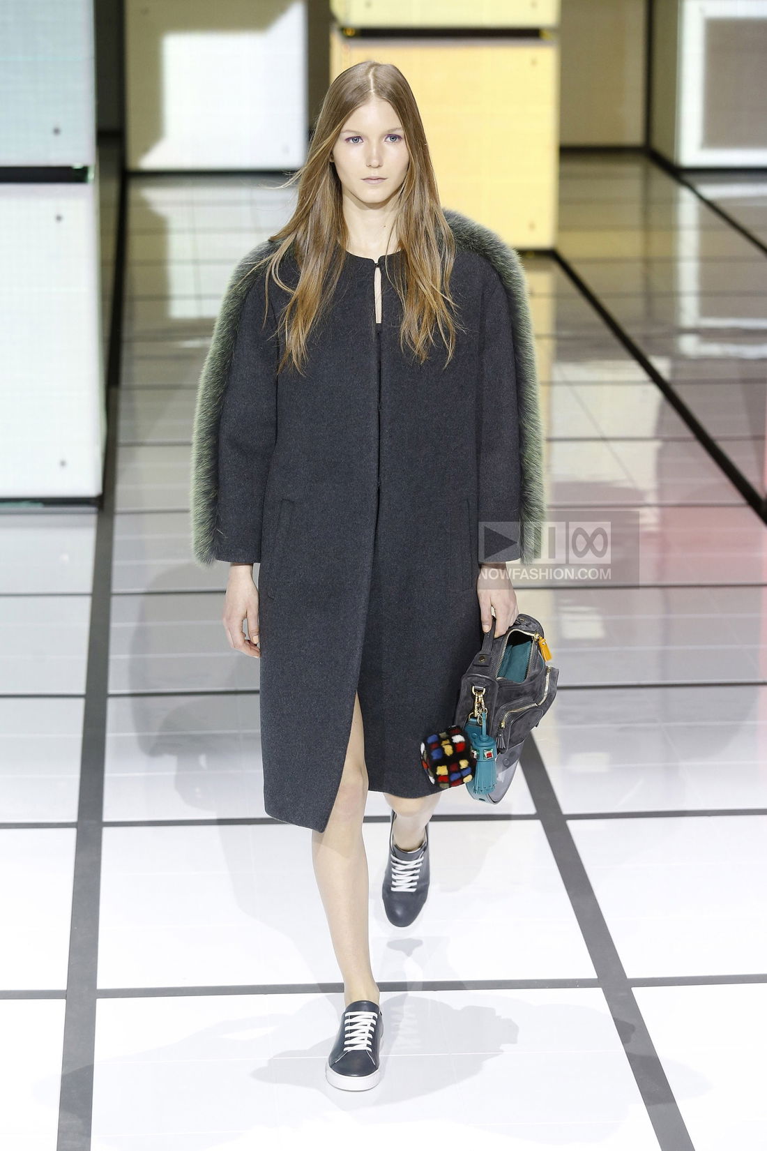 Anya Hindmarch Ready To Wear Fall Winter 2016 London – NOWFASHION