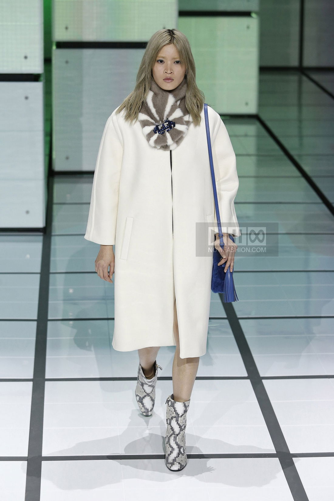 Anya Hindmarch Ready To Wear Fall Winter 2016 London – NOWFASHION
