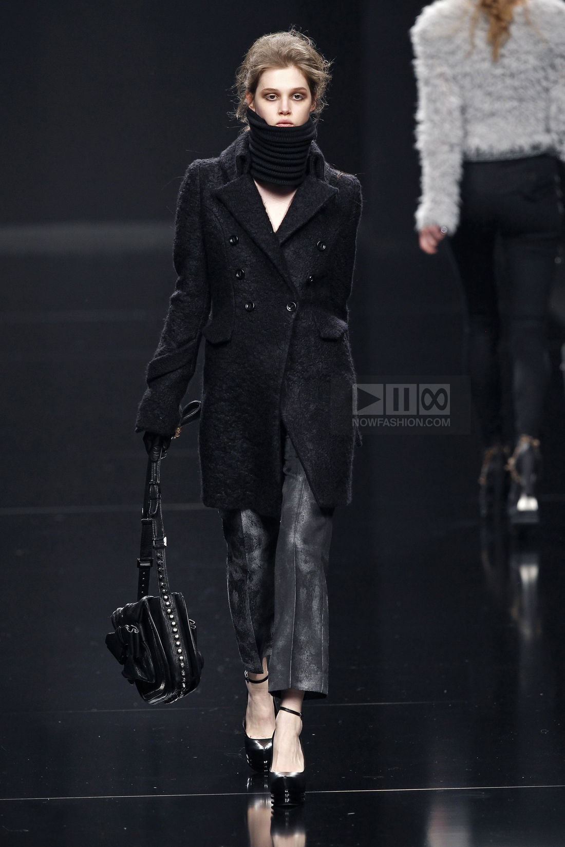 Byblos Ready To Wear Fall Winter 2011 Milan – NOWFASHION