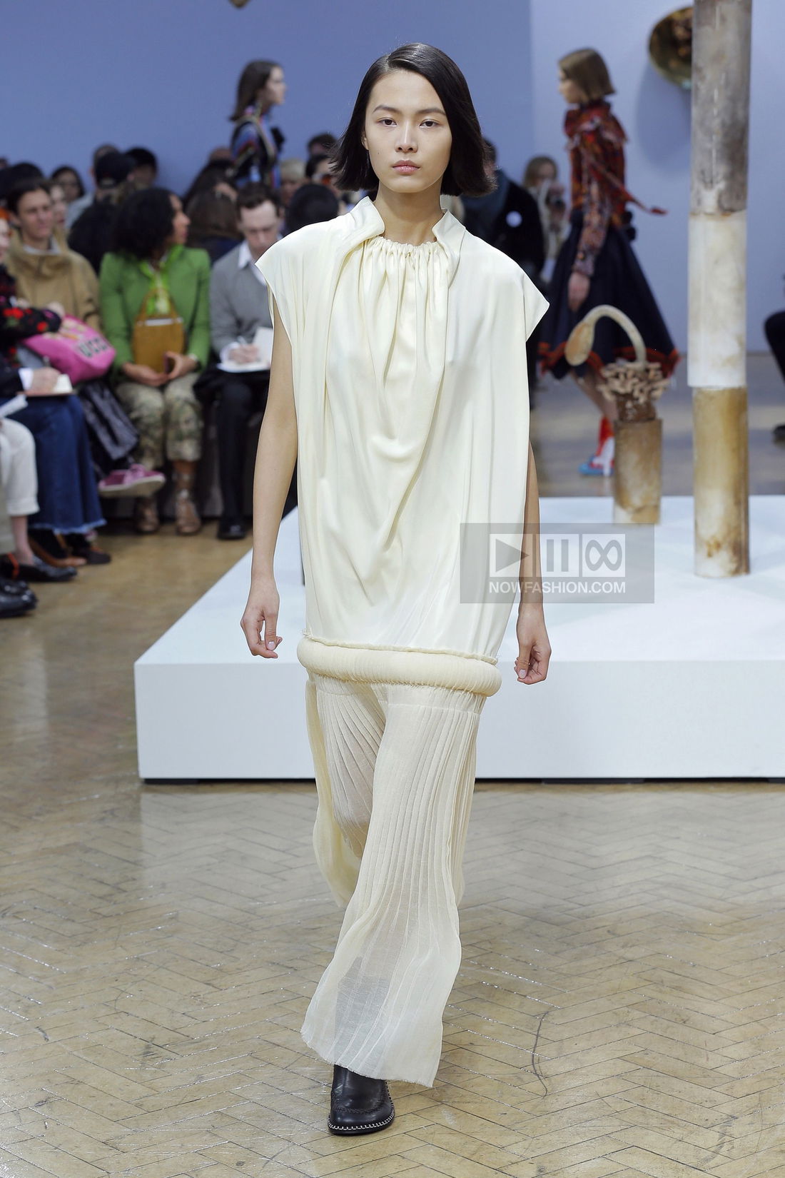 JW Anderson Ready To Wear Fashion Show, Collection Fall Winter 2018 ...