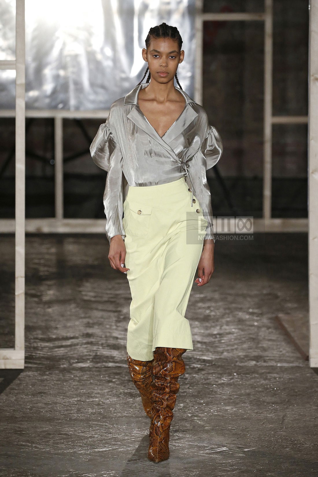 Rejina Pyo Ready To Wear Fall Winter 2019 London - NOWFASHION