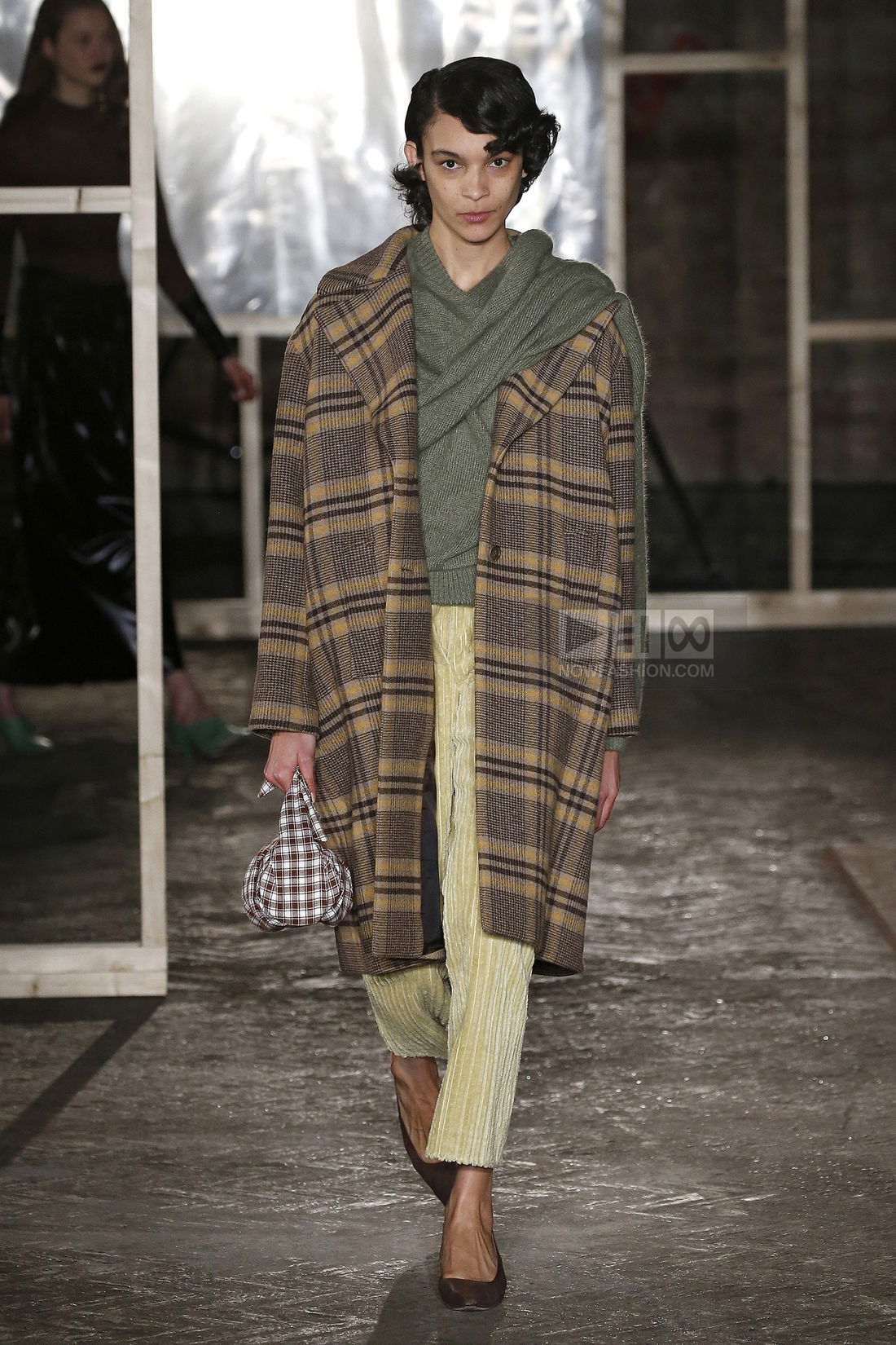 Rejina Pyo Ready To Wear Fall Winter 2019 London - NOWFASHION