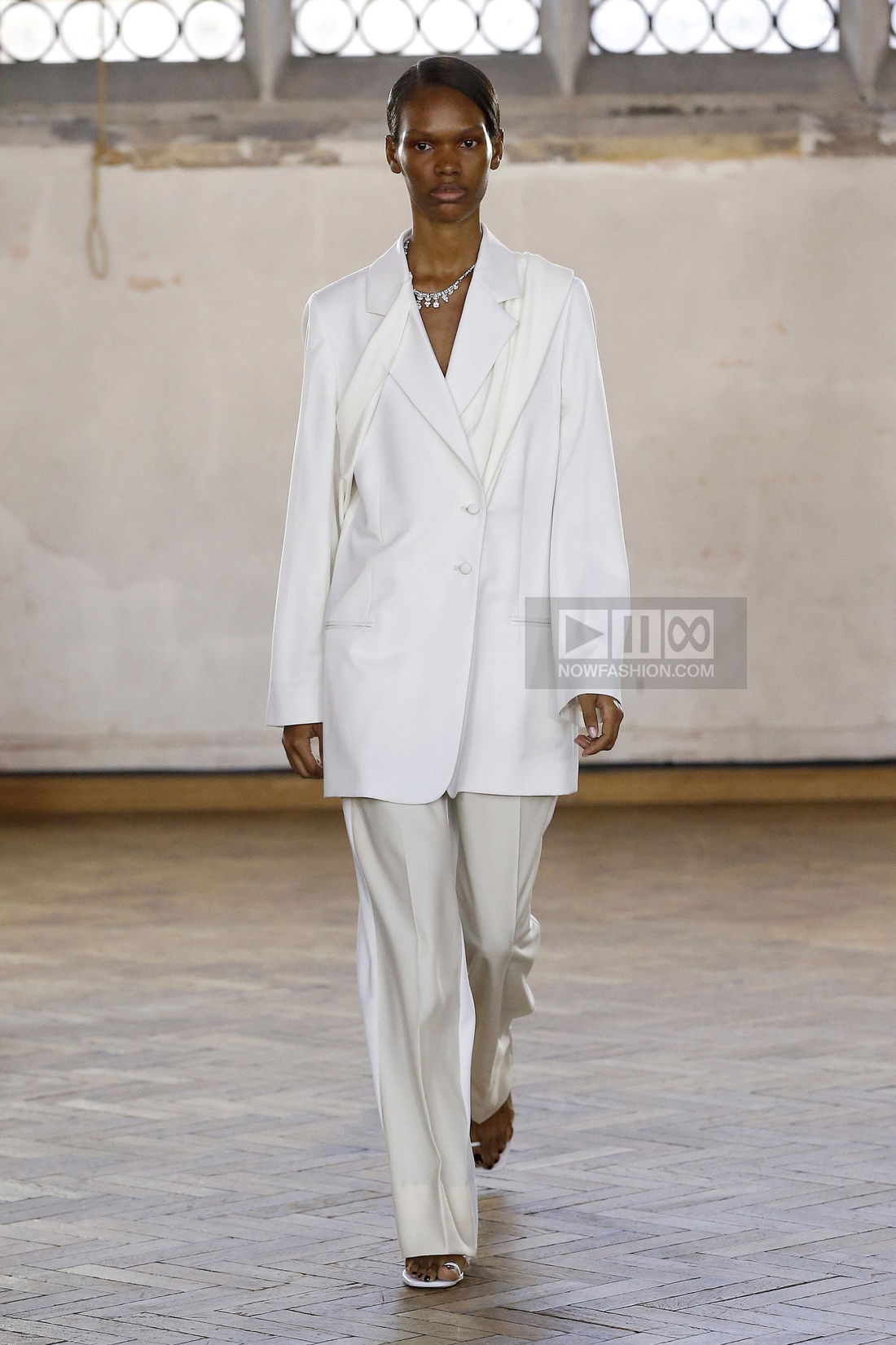 Sharon Wauchob Ready To Wear Spring Summer 2020 London - NOWFASHION