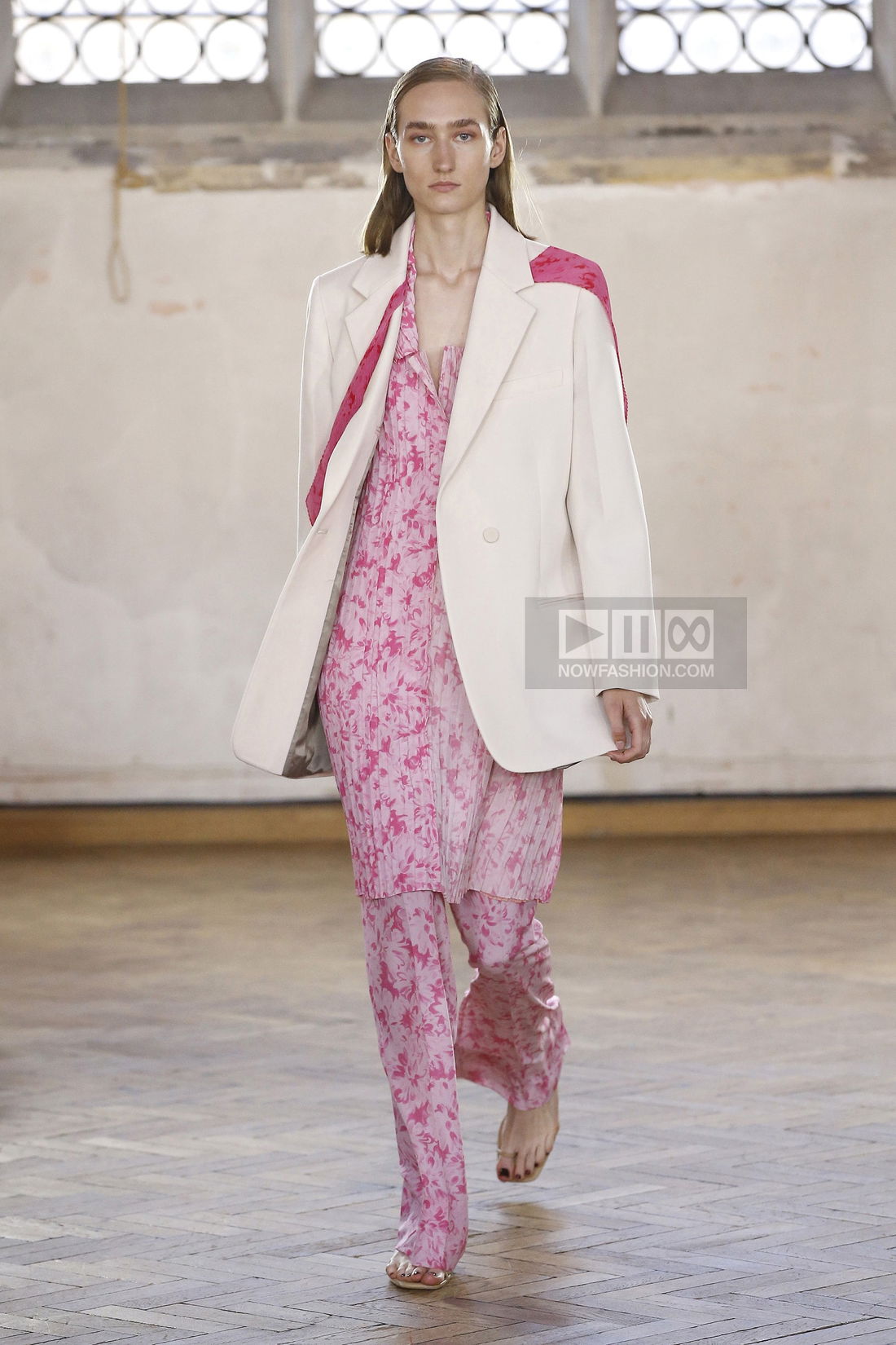Sharon Wauchob Ready To Wear Spring Summer 2020 London - NOWFASHION