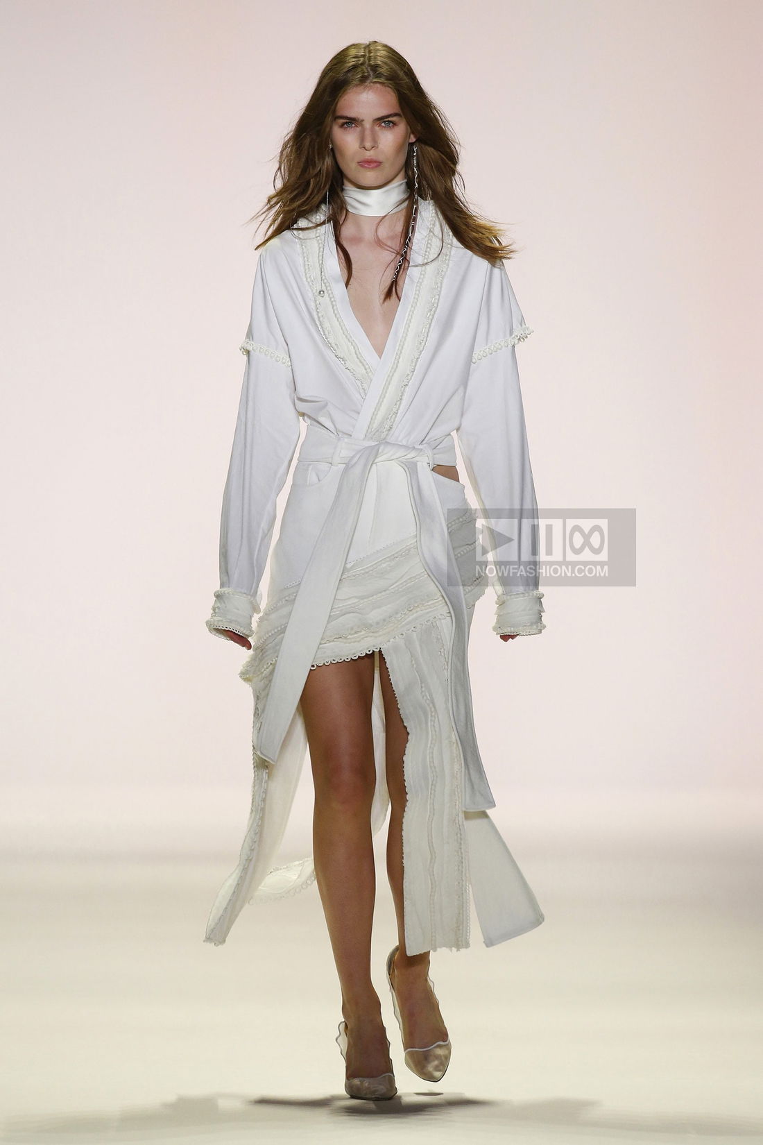 Jonathan Simkhai Ready To Wear Fall Winter 2018 New York – NOWFASHION