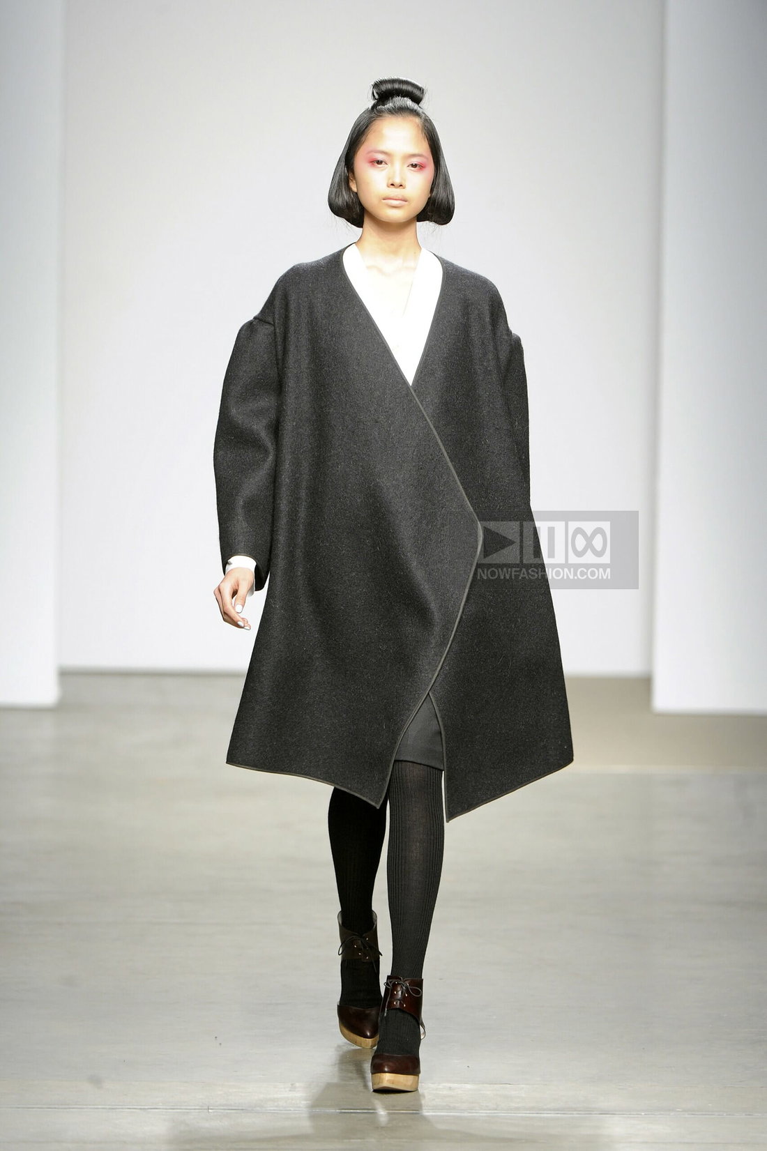 A Detacher Ready To Wear Fall Winter 2012 New York - NOWFASHION