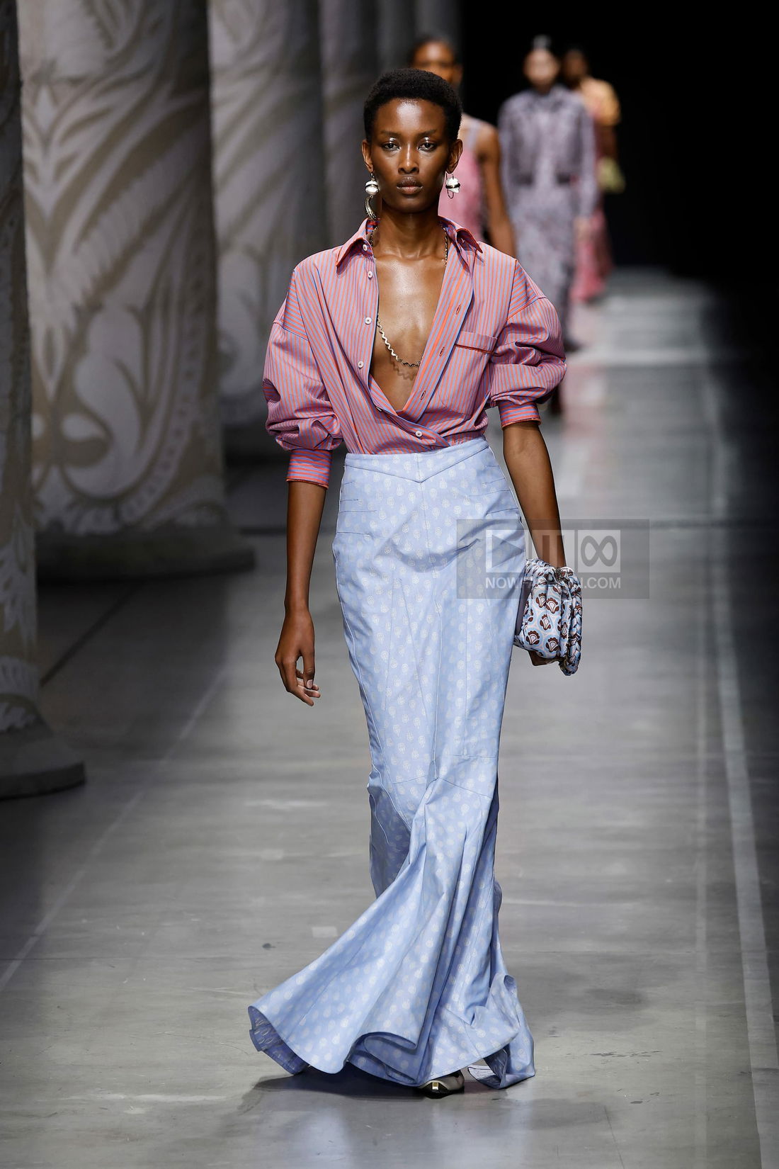 Etro Ready To Wear Spring Summer 2024 Milan – NOWFASHION