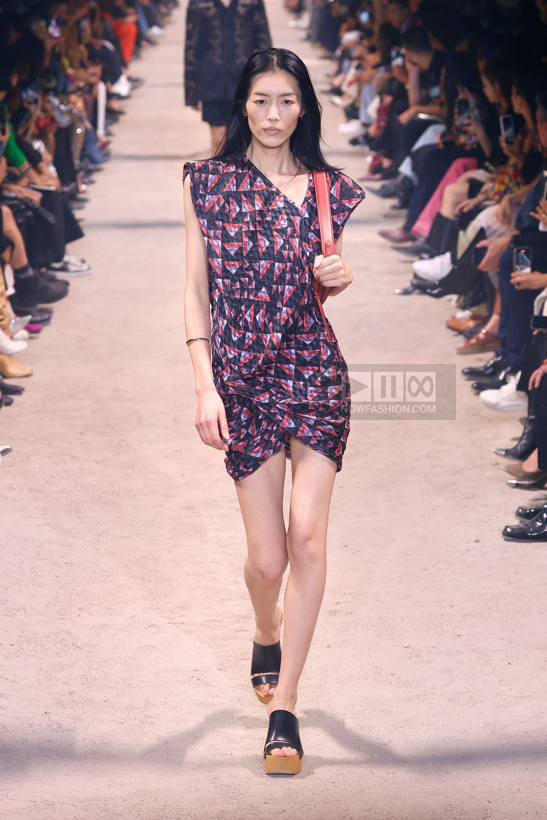 Isabel Marant Fashion show, Runway, Ready To Wear, Spring Summer 2024, Paris Fashion Week ...