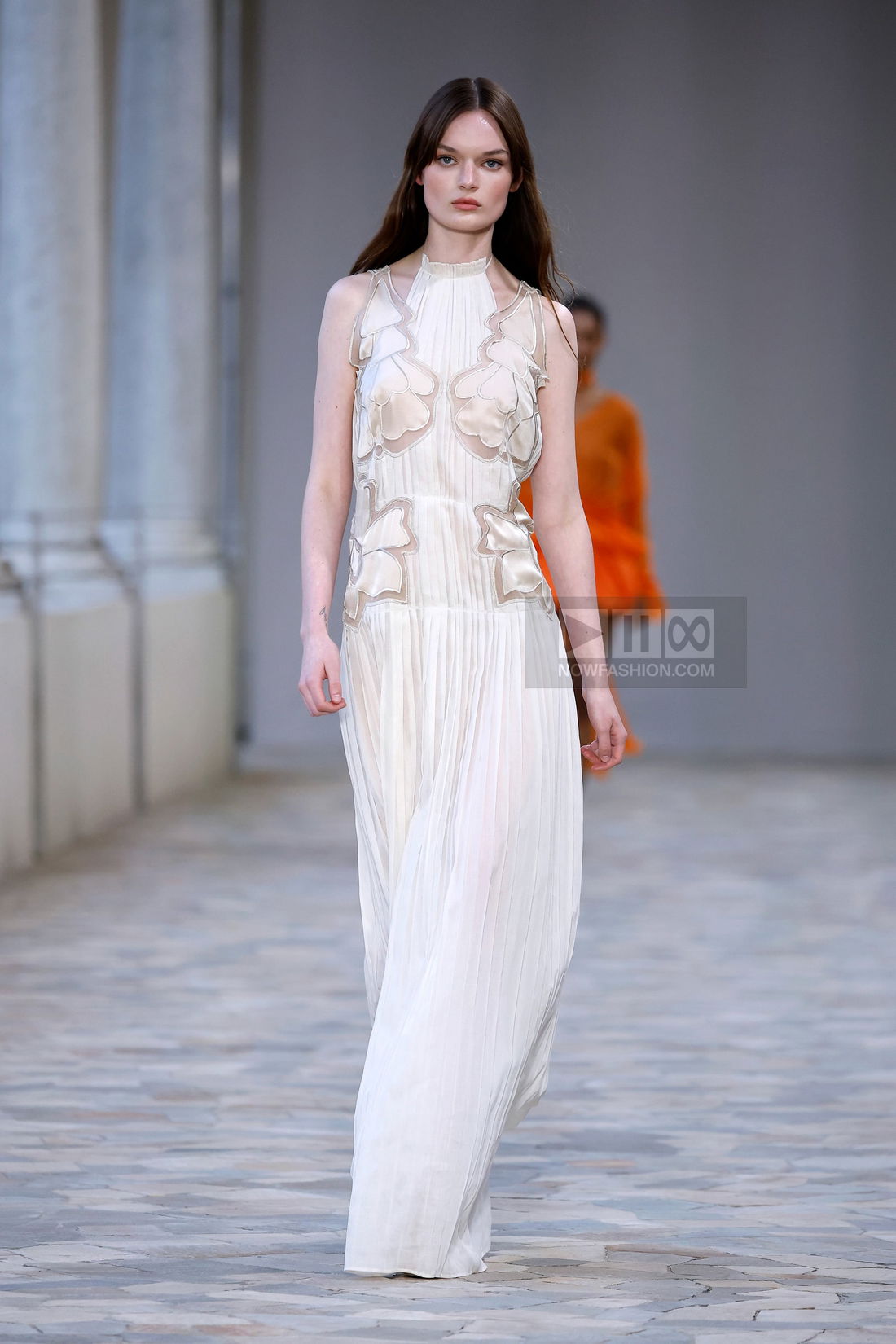 Alberta Ferretti Ready To Wear Spring Summer 2025 Milan - NOWFASHION
