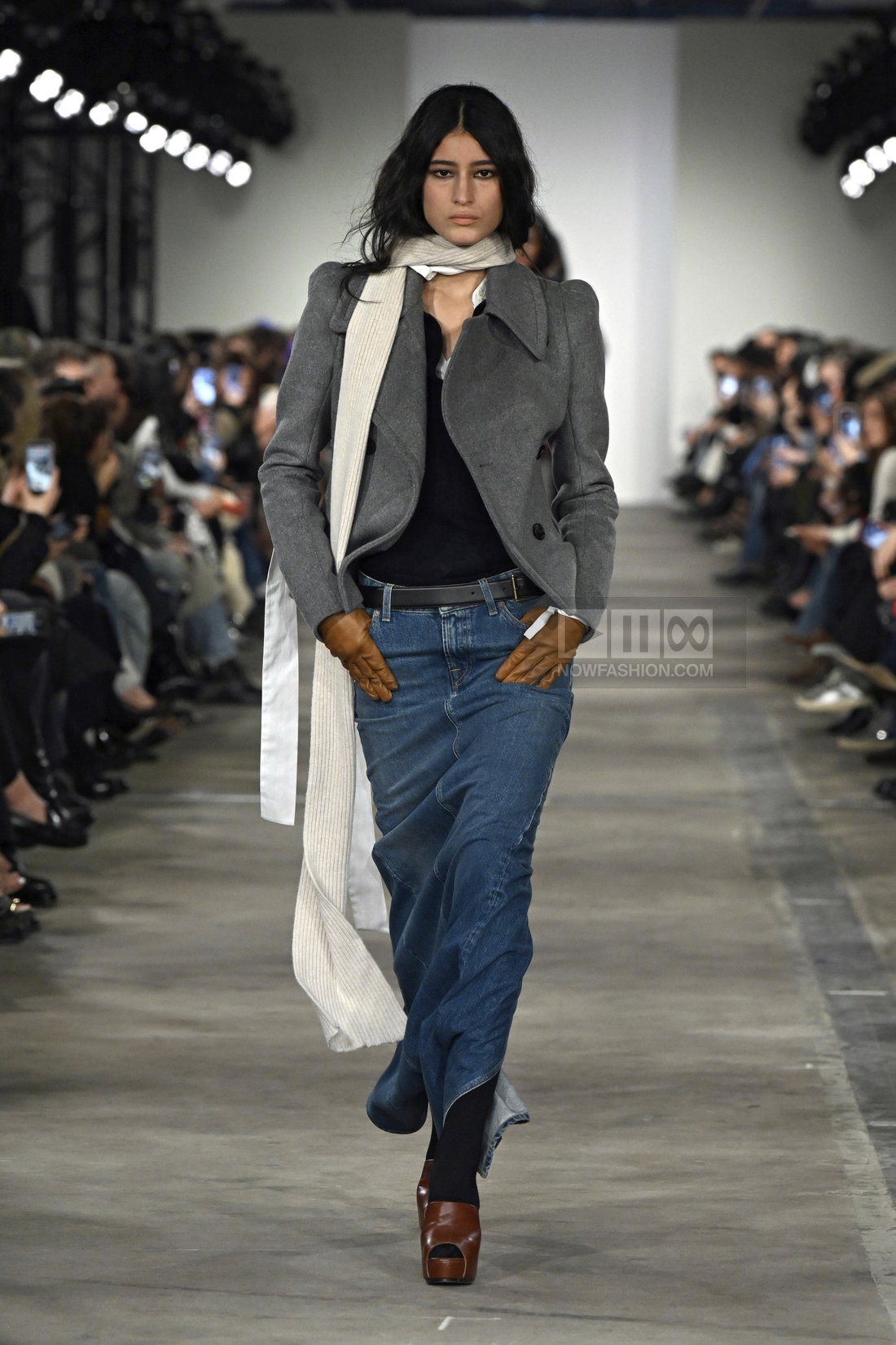 7 For All Mankind Ready To Wear Fall Winter 2026 New York - NOWFASHION
