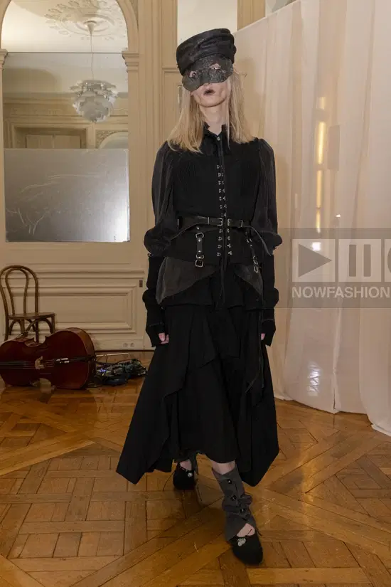 Aenrmous – HKFG FFF Fall Winter 2026 Paris - NOWFASHION