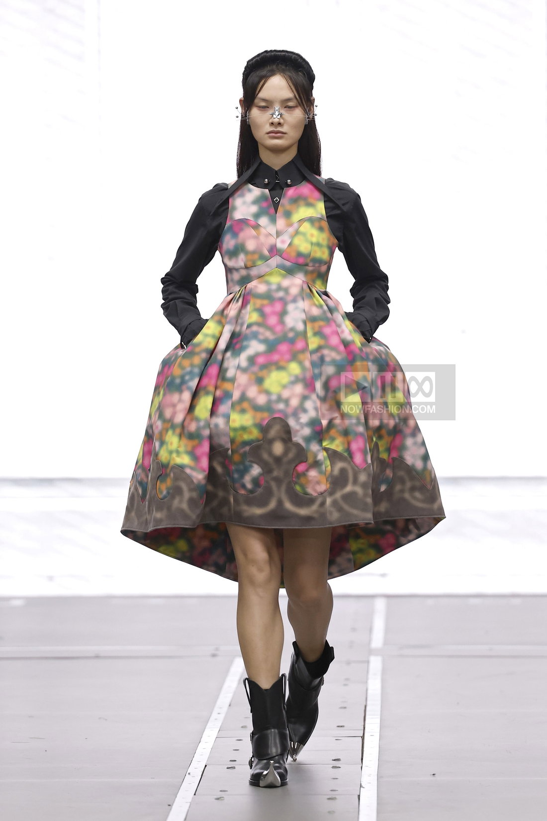 Anrealage Ready To Wear Fall Winter 2026 Paris - NOWFASHION