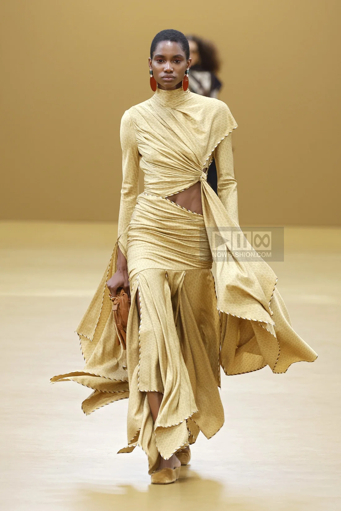 Zimmermann Ready To Wear Fall Winter 2026 Paris - NOWFASHION