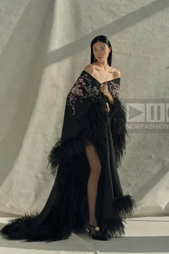Zuhair Murad Ready To Wear Fall Winter 2026 Paris - NOWFASHION