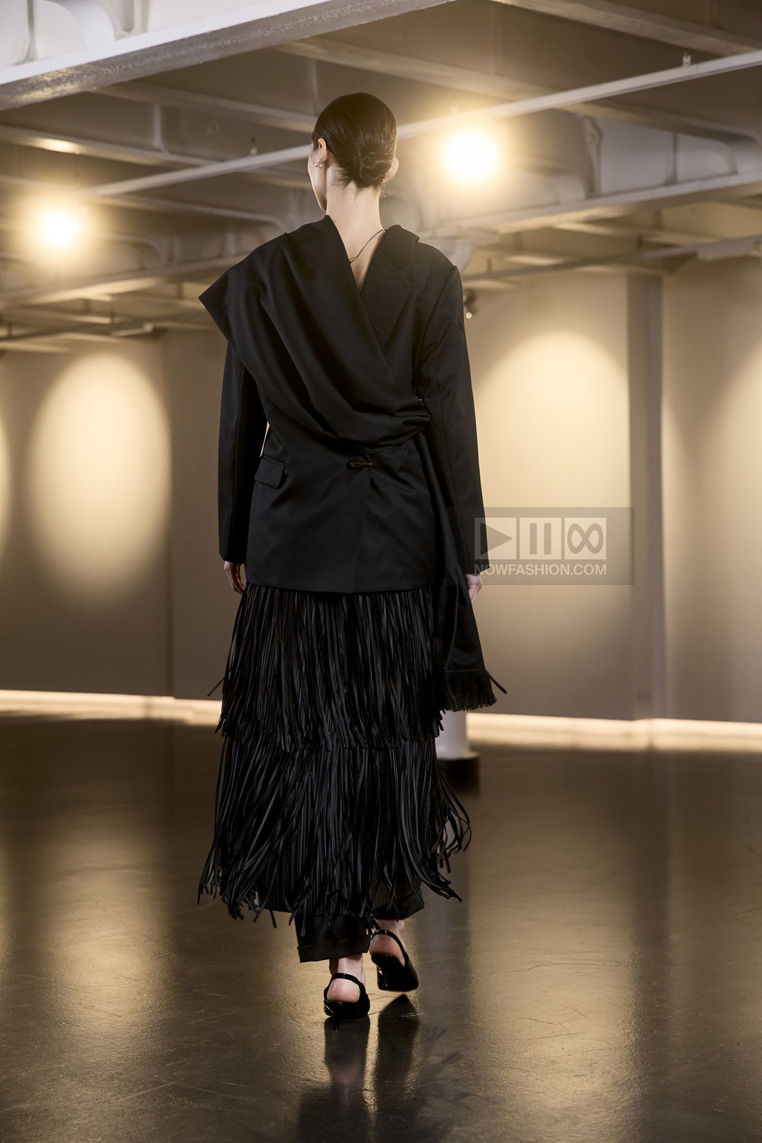 Aya Design Men & Women Fall Winter 2026 London - NOWFASHION