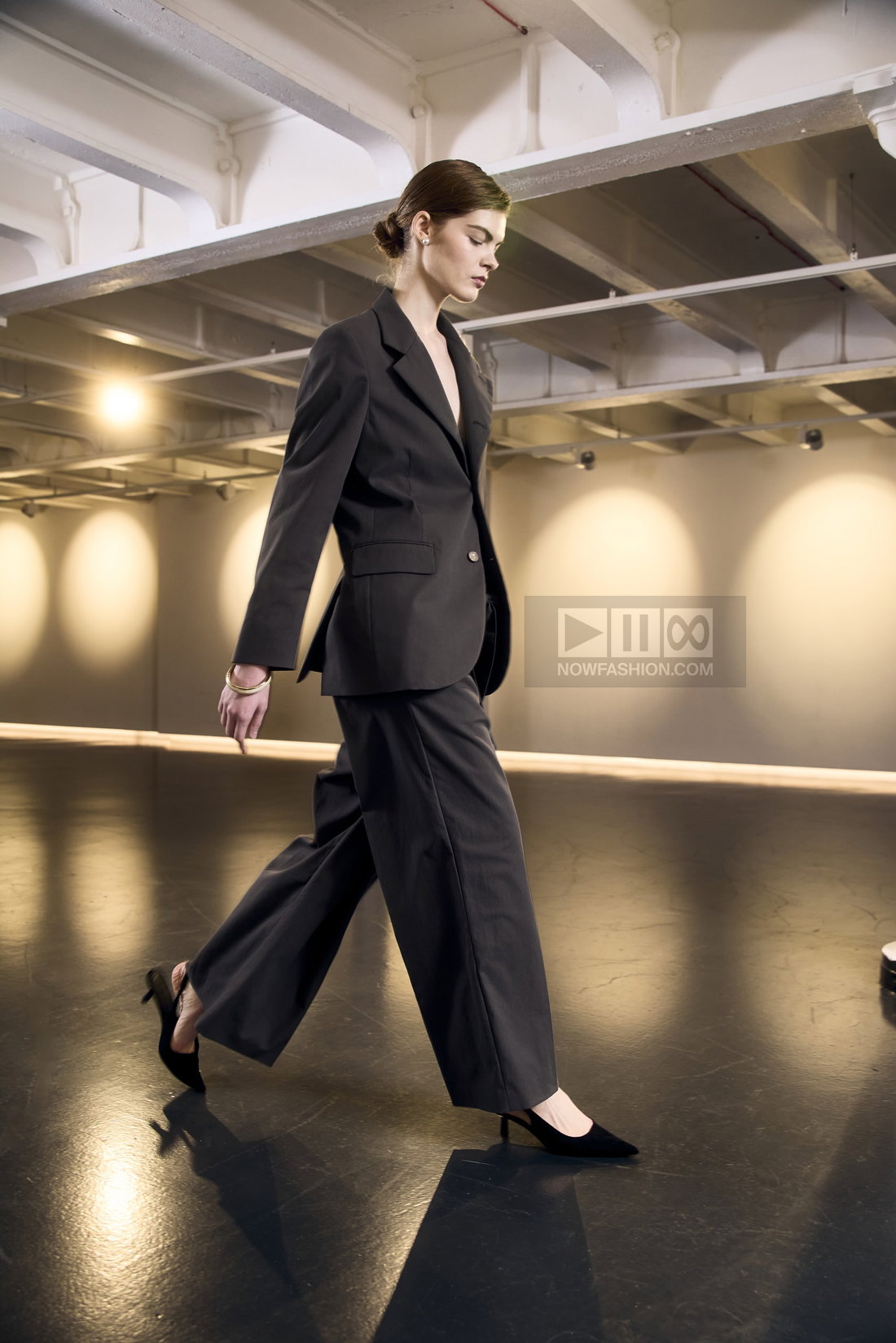Aya Design Men & Women Fall Winter 2026 London - NOWFASHION